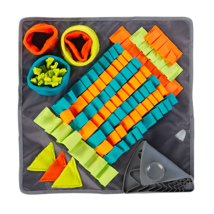 Square Forage Snuffle Mat & Lick Mat For Dogs And Cats Online in UAE ...